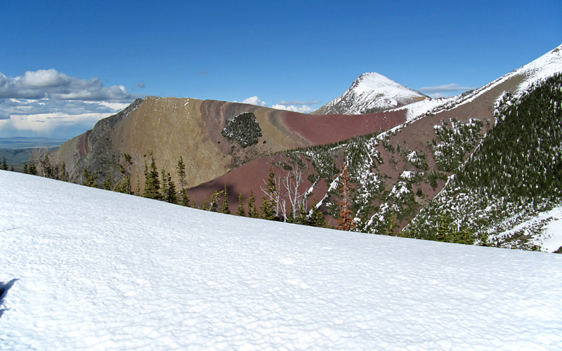 Victoria Peak to Victoria Ridge | Scrambling in Castle-Crown Wildness ...